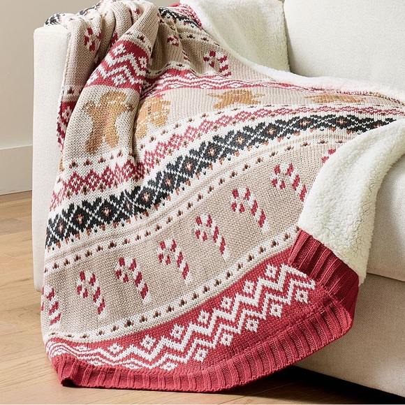Pottery Barn | Bedding | New Pottery Barn Gingerbread Spice Fair Isle ...